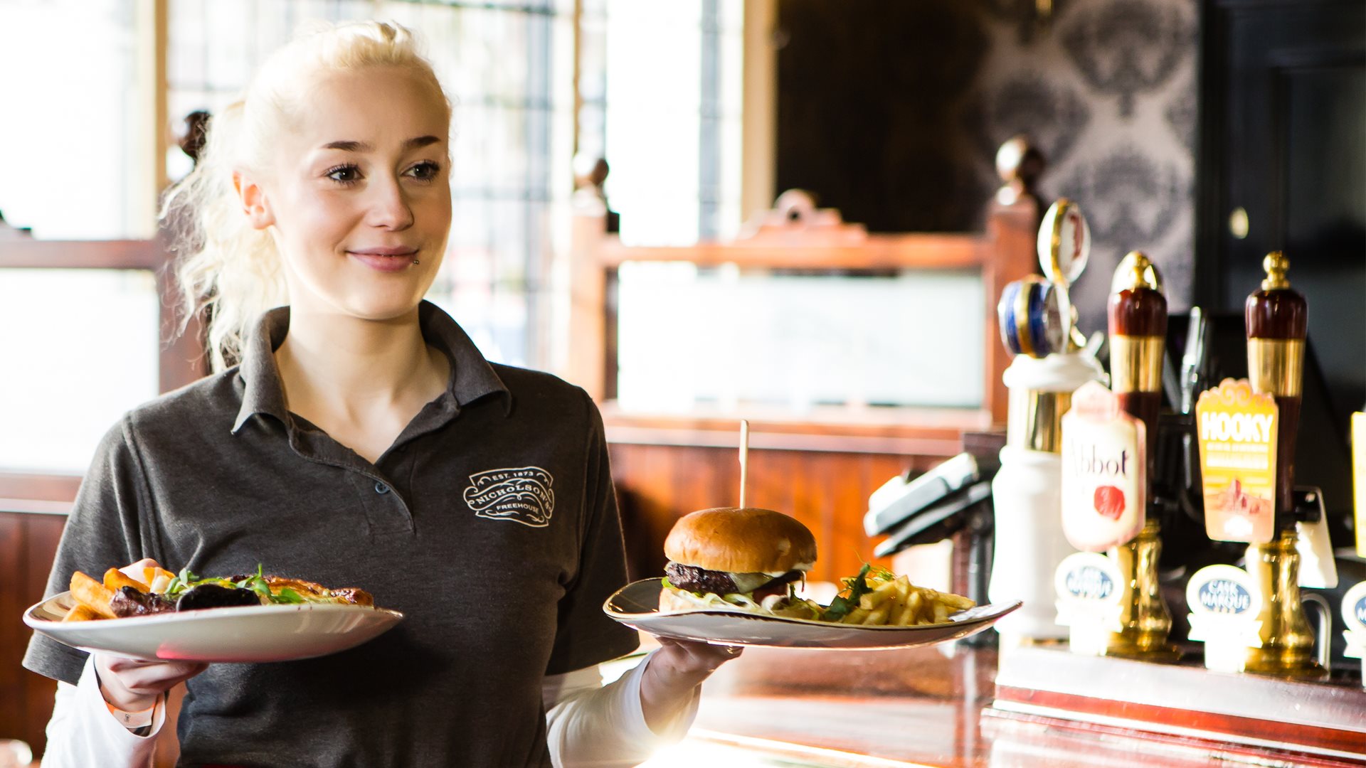 5 transferable skills you learn in a waiting staff job | Mitchells ...